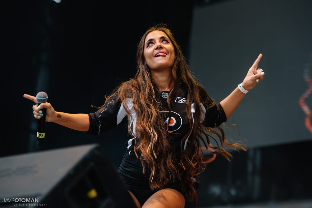 SARA HEBE: “Fem power”